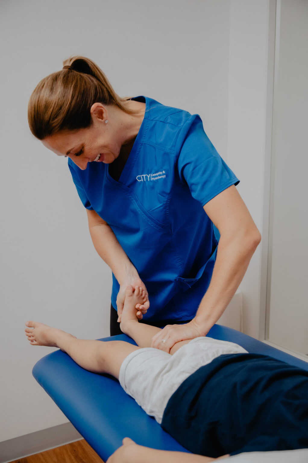 Overlapping Toes in Babies & Children - City Osteopathy & Physiotherapy